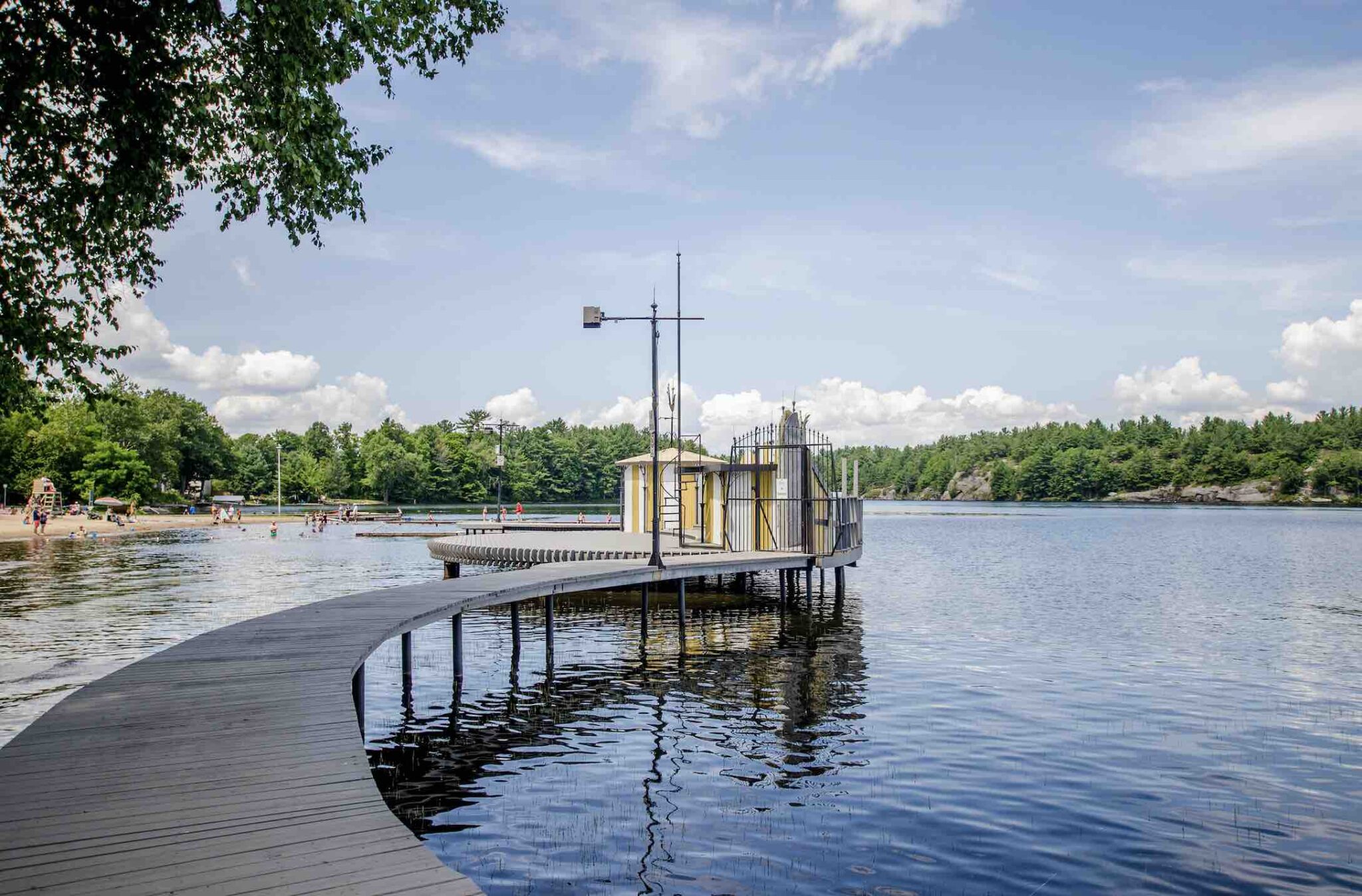 Luxury Living in Gravenhurst Ontario – the 'Gateway to Muskoka'